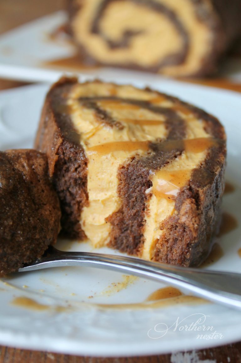 Chocolate Peppermint Log | THM: S - Northern Nester