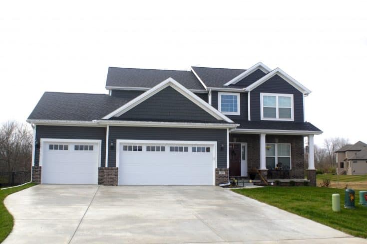 Dark Gray Siding With White Trim | Exterior Color Selections - Northern ...